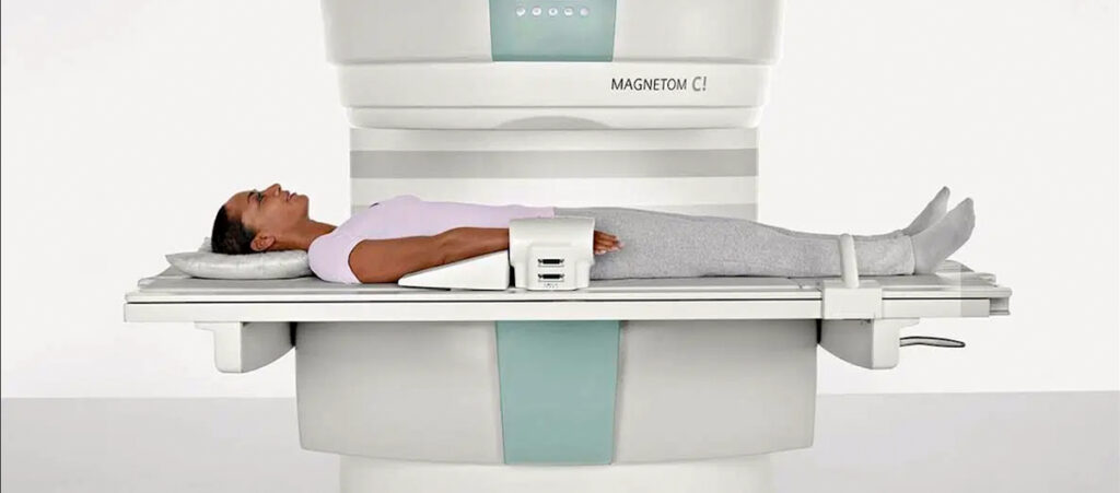 Offenes MRT | Neurochirurgie Köln | Dr. Uwe Dott